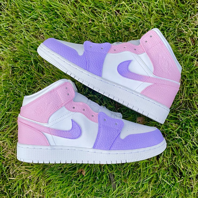 Custom Jordans Purple Pink Gradient – SHECUSTOMIZE