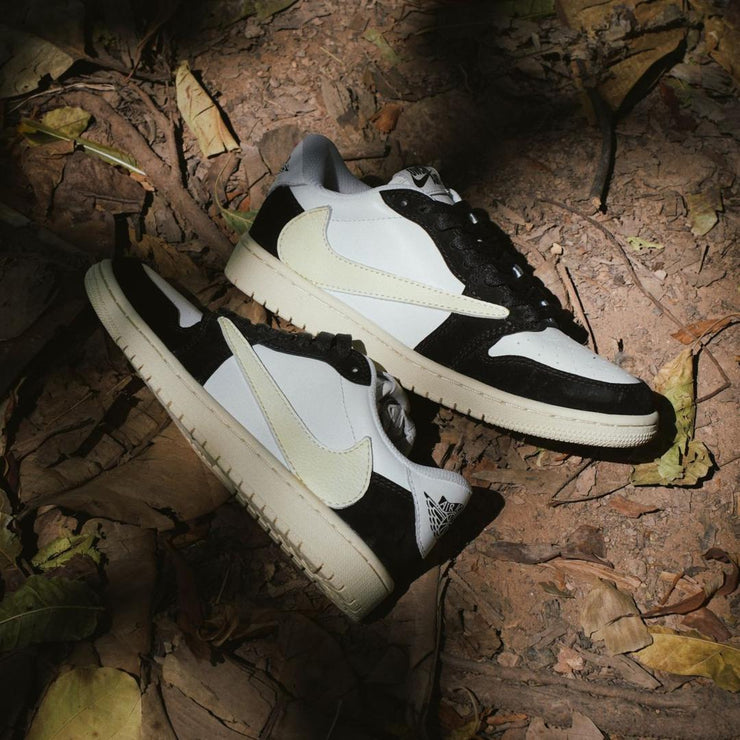 SHE CUSTOMIZE | Top Artists Custom Nike Air Force 1 and Jordan ...