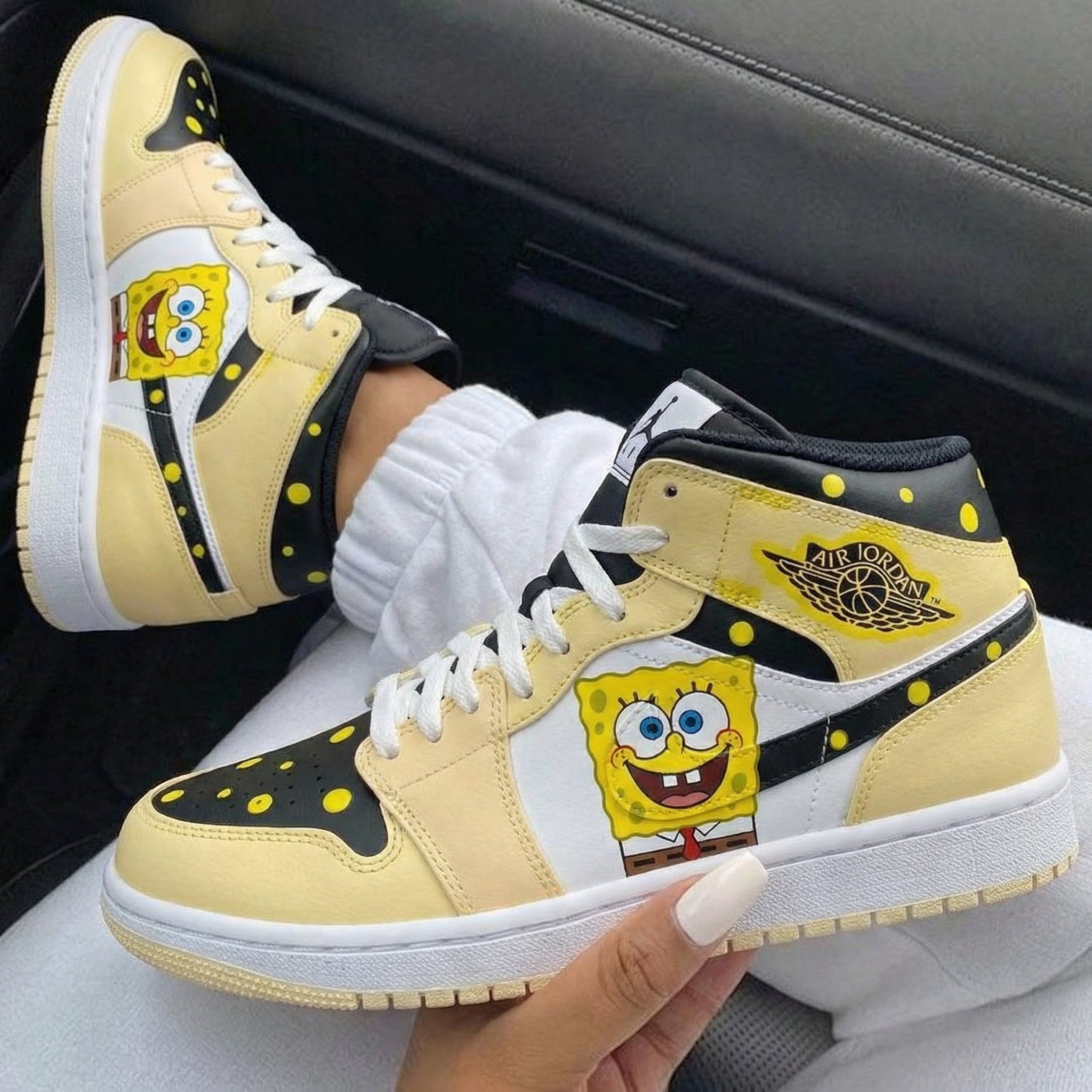 Yellow SpongeBob Custom Air Jordan 1 – SHECUSTOMIZE