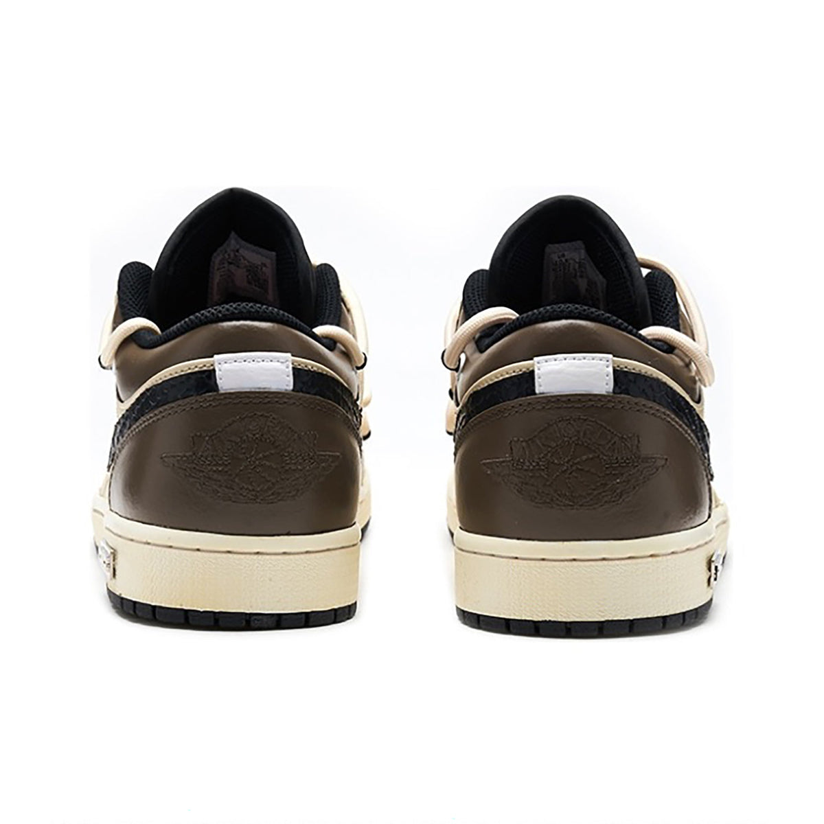 Air Jordan 1 – SHECUSTOMIZE